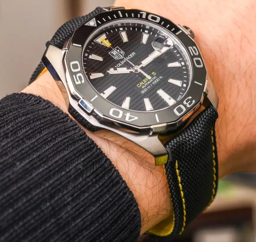 TAG-Heuer-Aquaracer-Ceramic-300m-2015-aBlogtoWatch-47