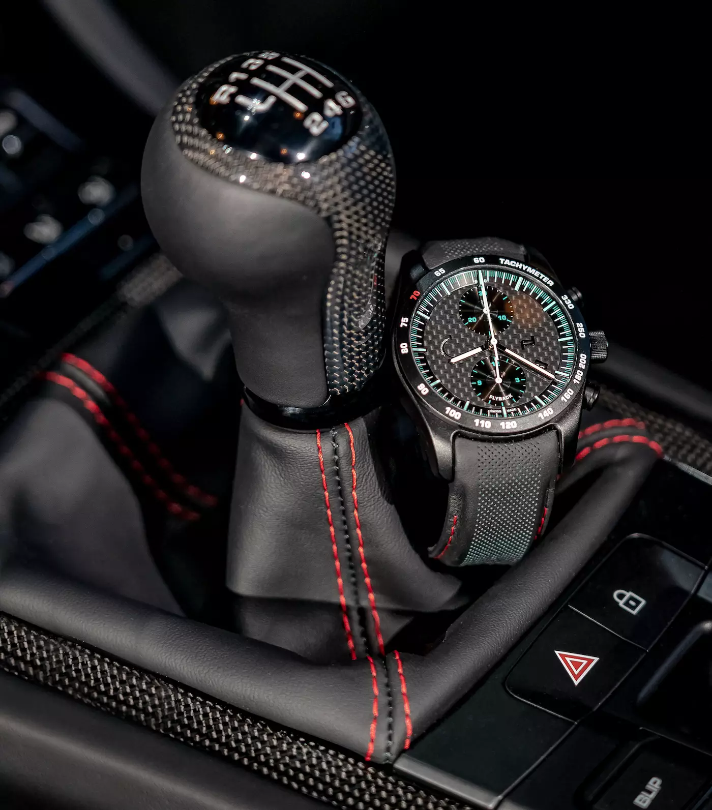 Соатҳои Porsche Design-Chronograph-911-Speedster