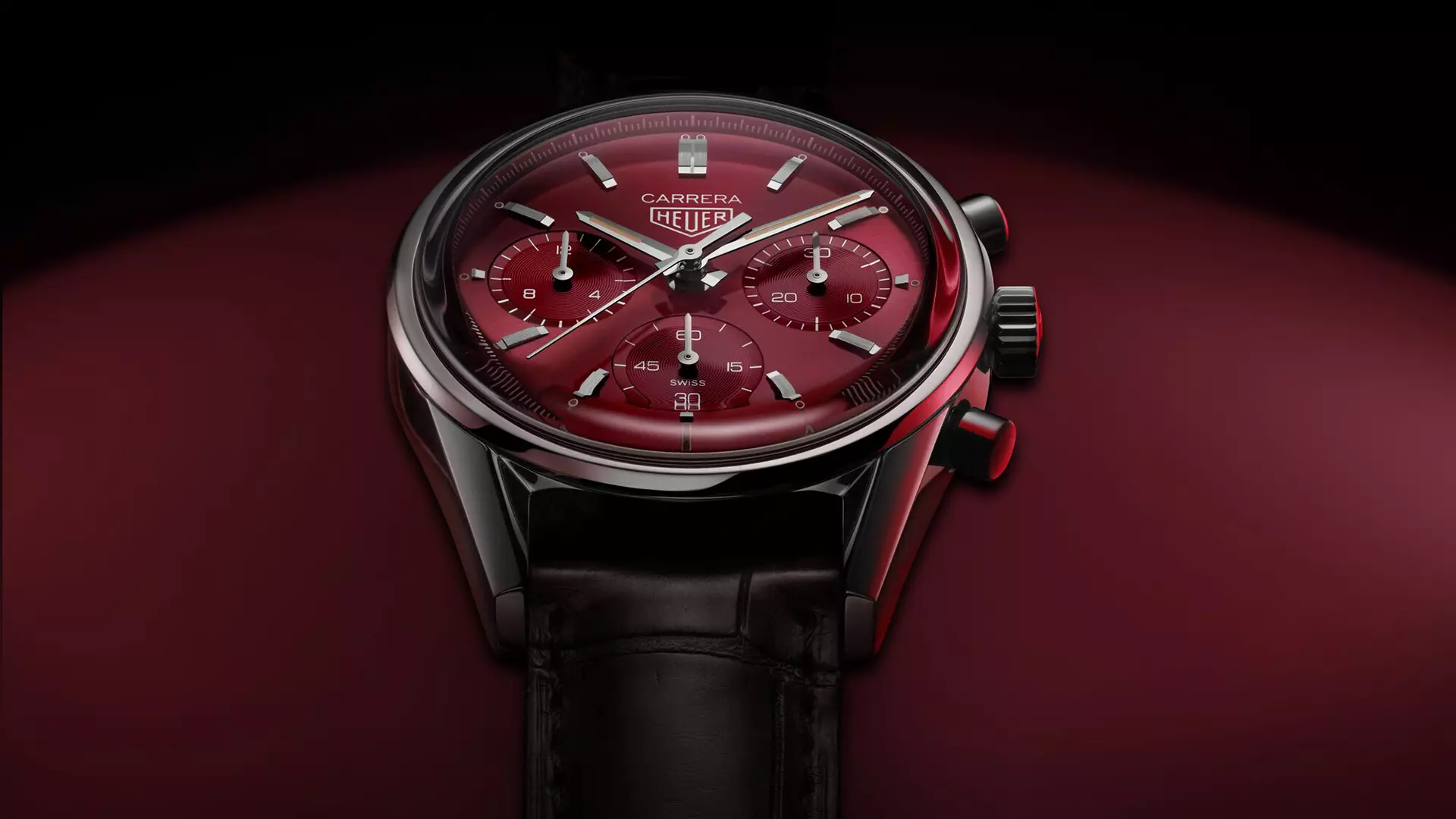 TAG Heuer enthüllt Carrera Red Dial Limited-Edition Watch