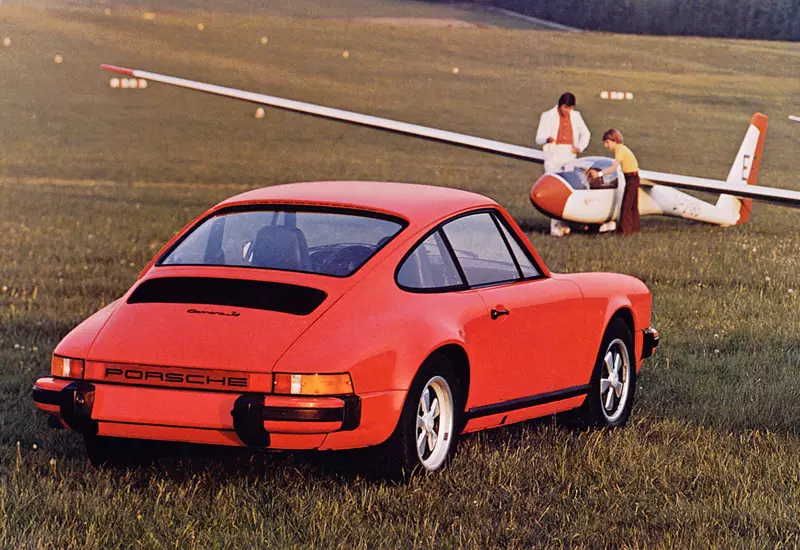 1976 Porsche 911 Carrera 3.0 Coupe (930); sab saum toj tsheb tsim ntsuam xyuas thiab specifications