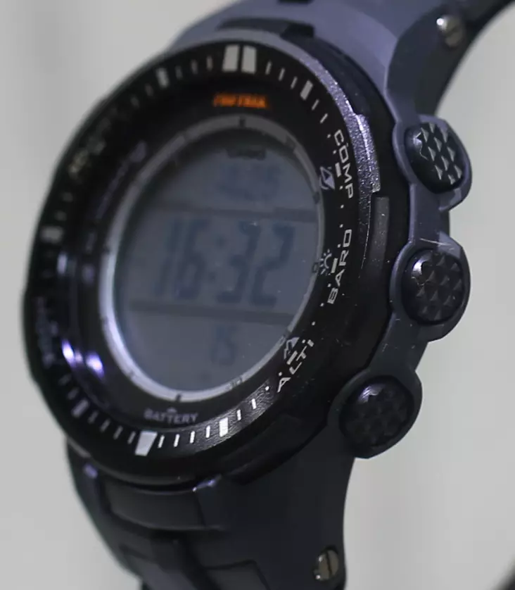 Casio PRO TREK PRW 3000 Czarny