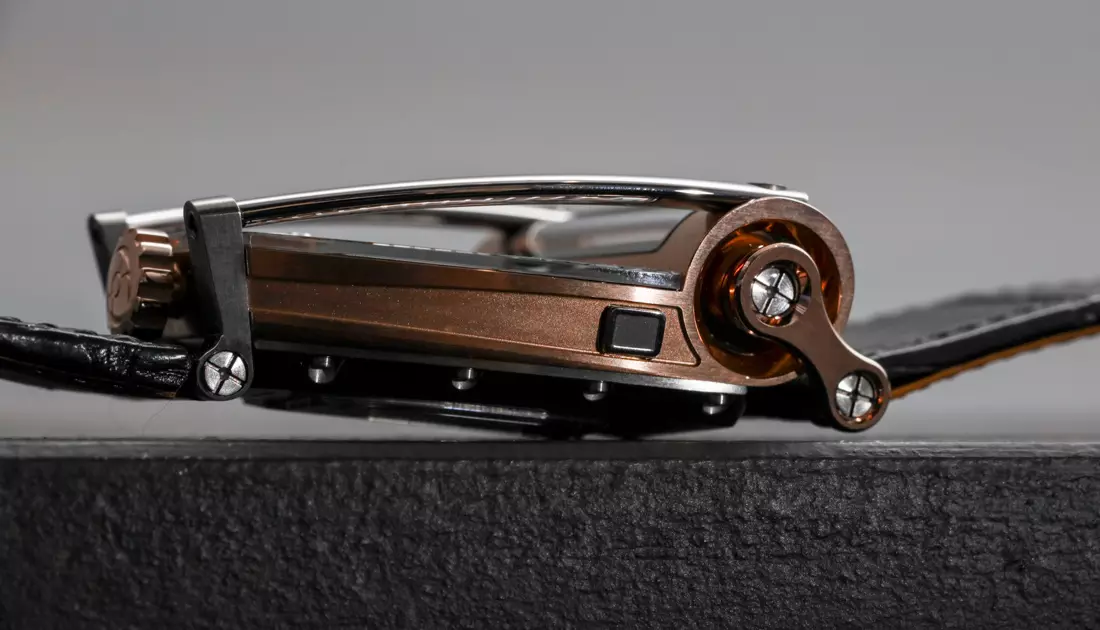 MB&F MoonMachine 2 fodral sida