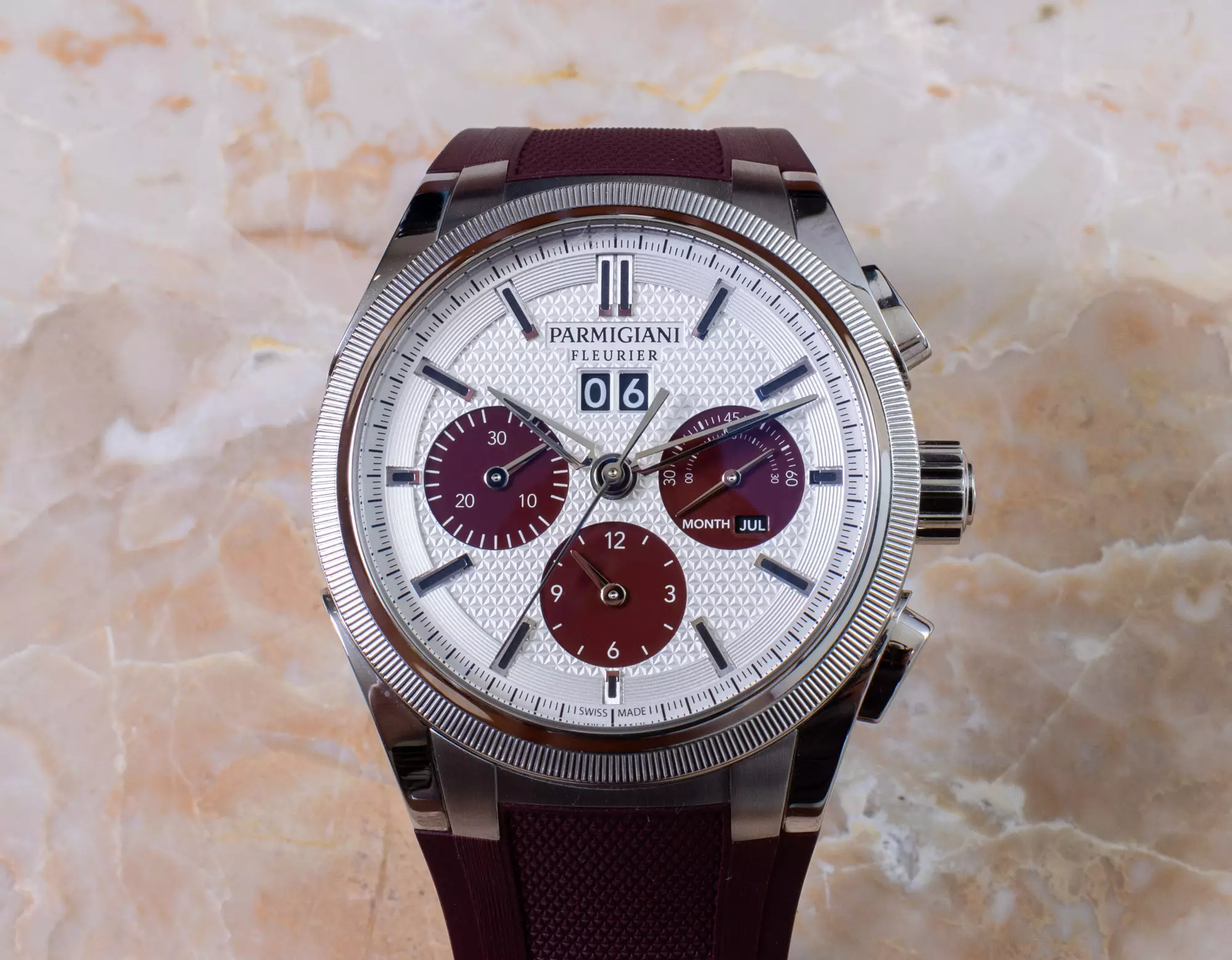 Jereo ny famerenana: Parmigiani Tonda GT Chronograph