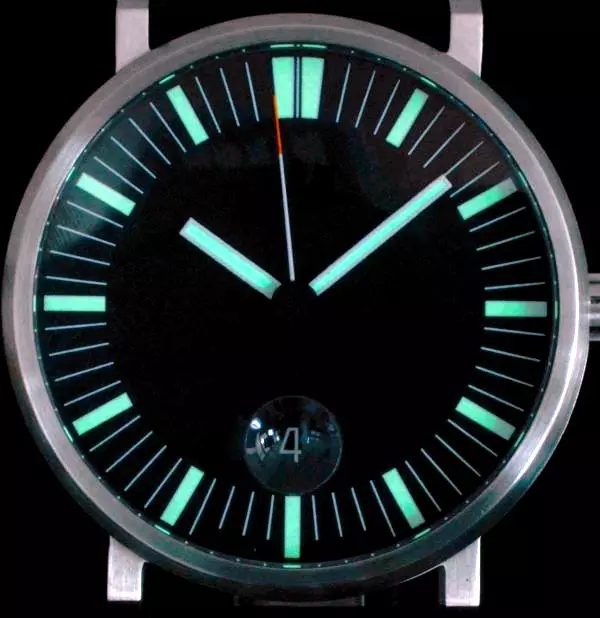 Muedzo CM01 Watch Lume