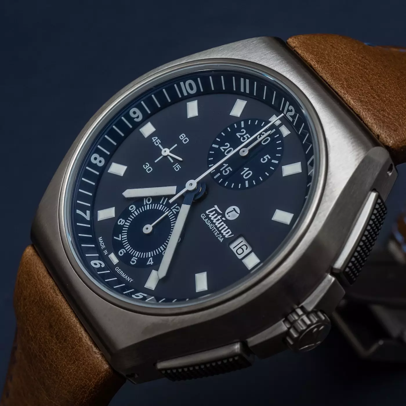 tutima m2 coastline chronograph