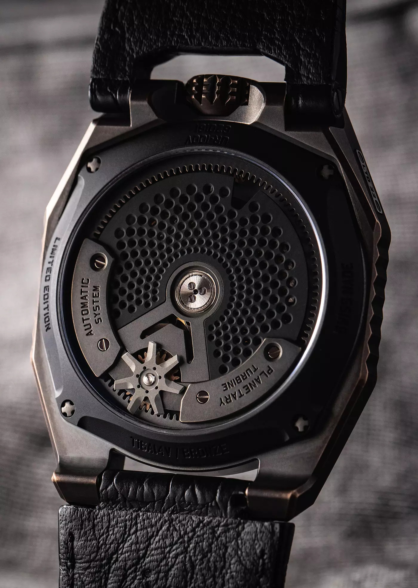 Urwerk 发布限量版 UR-100V T-Rex 手表 6901_4