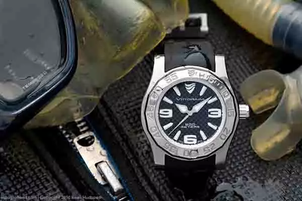 Vittorium Deep Diver Watch Review 6977_1