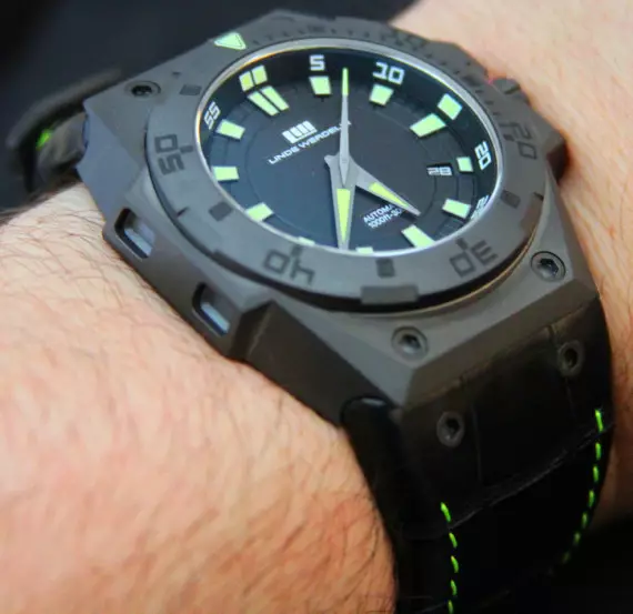 Linde Werdelin مزاحيه ڪتاب واچز کي فروغ ڏيڻ ۾ مدد لاءِ 70171_4