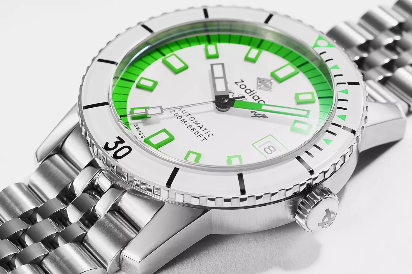 Zodiac debuteert Super Sea Wolf 53 neon- en Super Sea Wolf GMT neon-horloges 7141_3