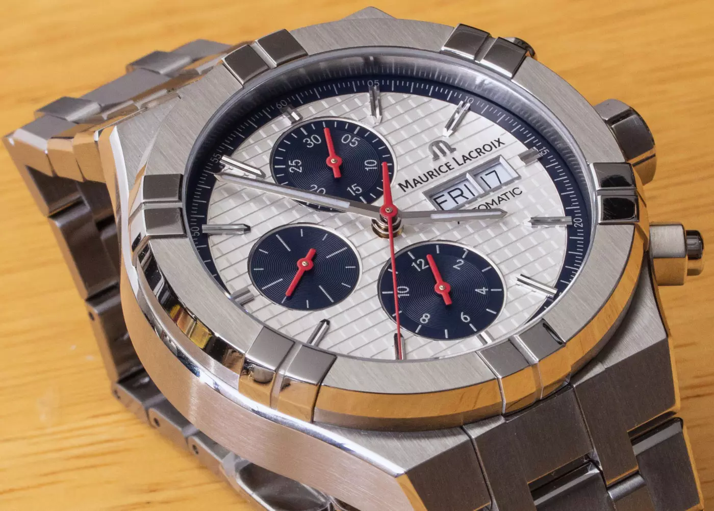 maurice lacroix aikon automatik chronograph USA edisi terhad