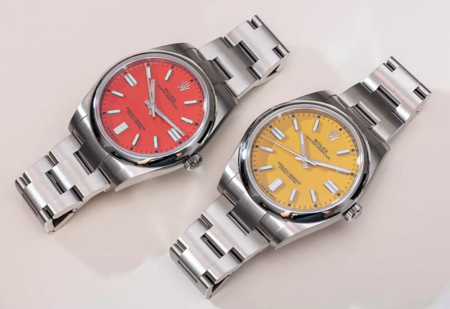 Aka-Na: Rolex Oyster Perpetual 41 Red Coral Versus Yellow Dial Watches 7525_2