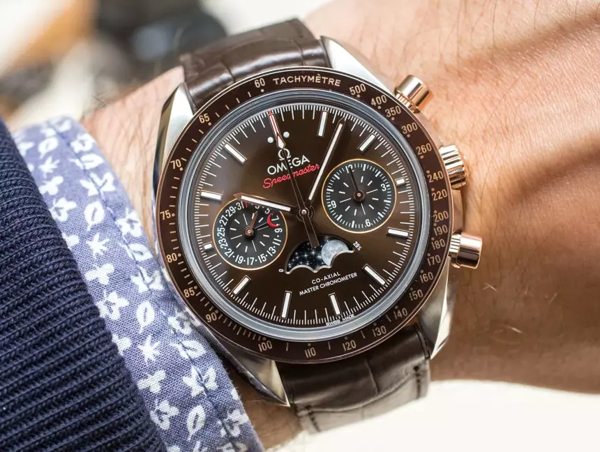 Omega-Speedmaster-Moonphase-Chronograph-Master-Chronometer-aBlogtoWatch-42