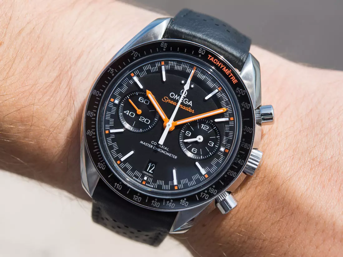 Omega Speedmaster Racing Master Chronometer Watch Reviżjoni 7645_1
