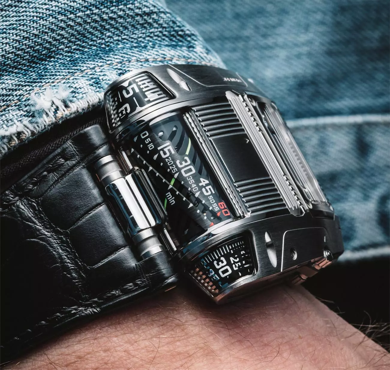 Urwerk UR-111C Дебютны карау 76908_4