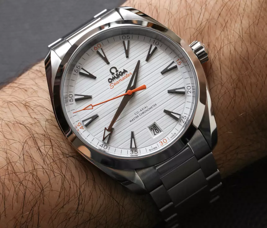 Omega Seamaster Aqua Terra 150M Co-Axial Master Chronometer Watch მიმოხილვა 7692_1