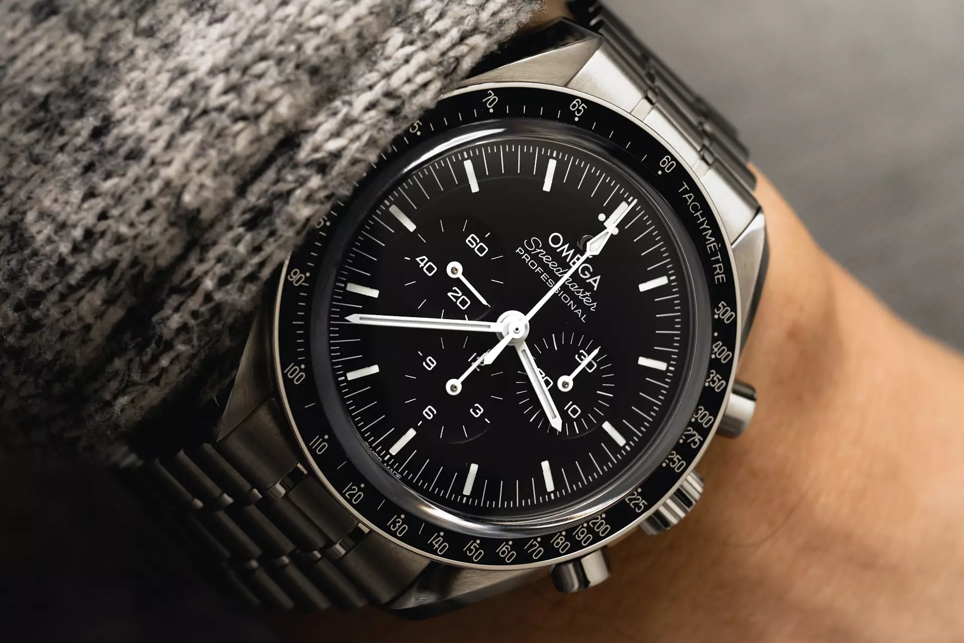 Hands-On Uban sa Omega Speedmaster Professional Moonwatch Master Chronometer Sapphire Sandwich 7724_4