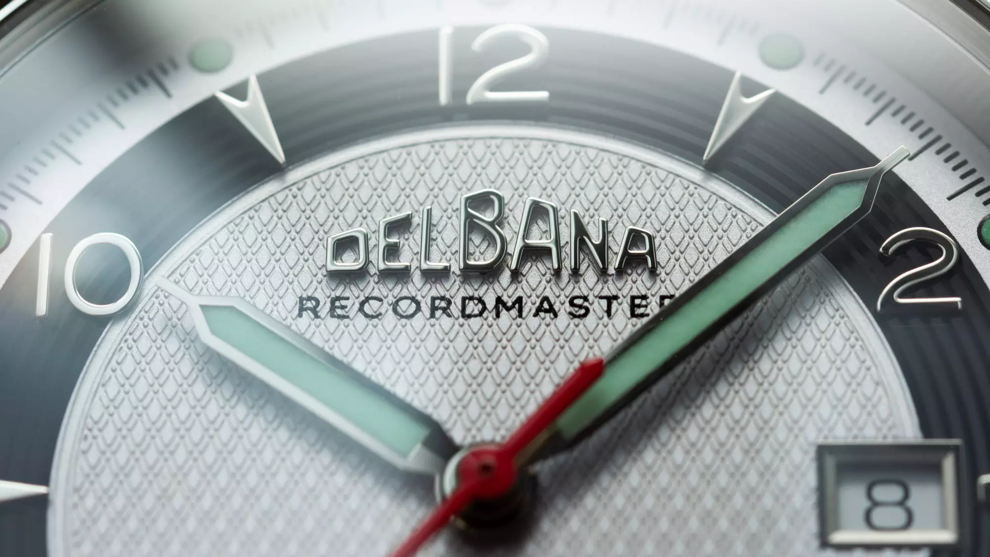 Delbana Spins A New Hit With The Recordmaster, A Tribute to Vinyl 78496_3