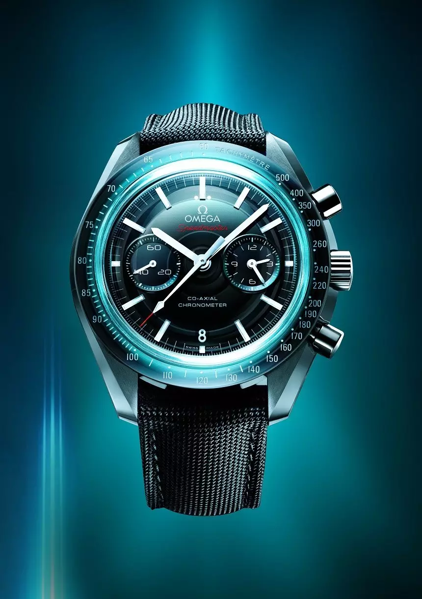 Omega-Speedmaster-Dorcha-Taobh-an-gealach-Tron1