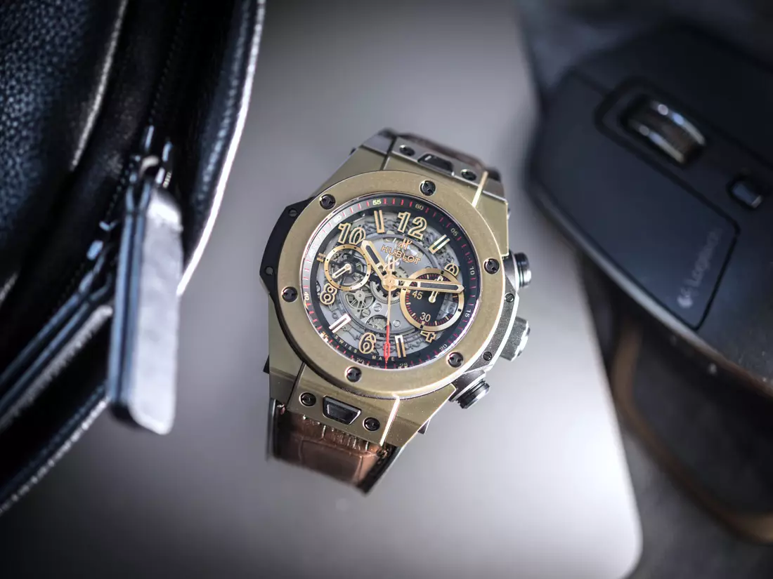 Hublot-Big-Bang-Unico-Magic-Gold-Chronograph-scratch-test-scratchproof-ceramic-titanium-two-tone-aBlogtoWatch-38