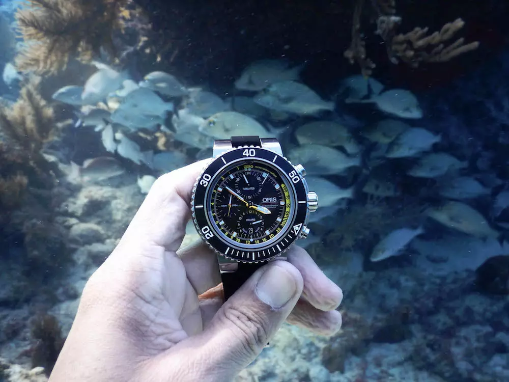 Oris-Aquis-Depth-Gauge-Hronograf-38