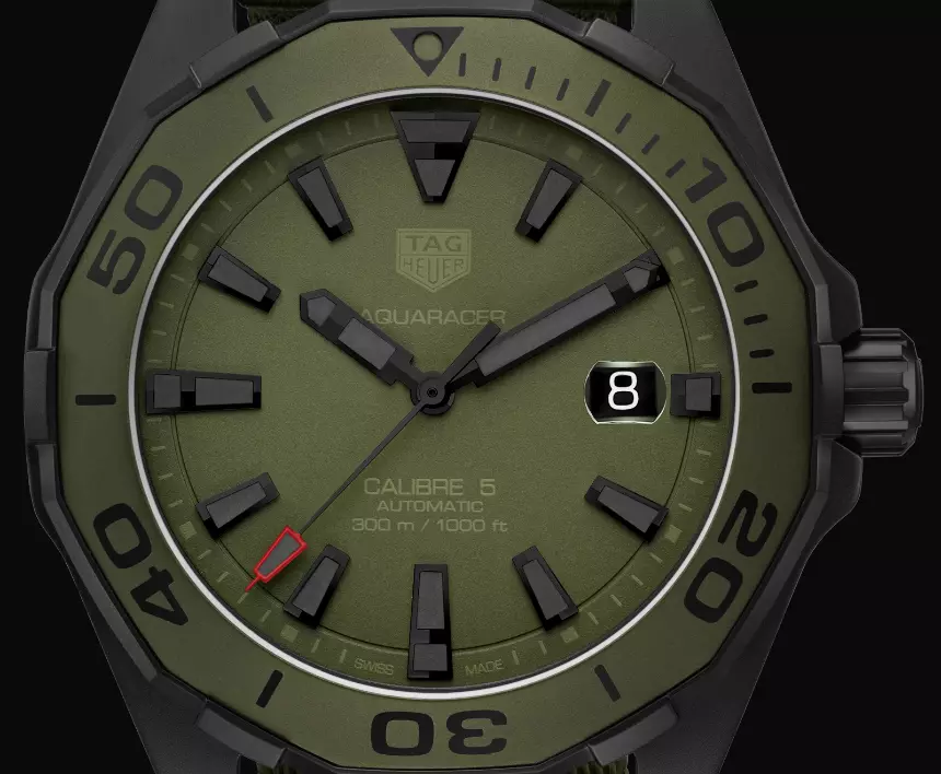 TAG-Heuer-Aquaracer-300-ካኪ-3