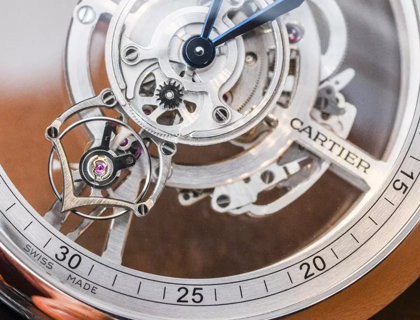 Cartier-Rotonde-De-Cartier-Astrotourbillon-Skeleton-aBlogtoWatch-15