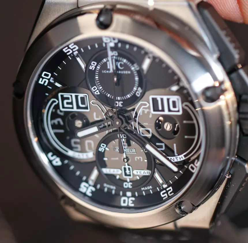 IWC_Ingenieur_Kalandar_Digital_Date_Wata-1