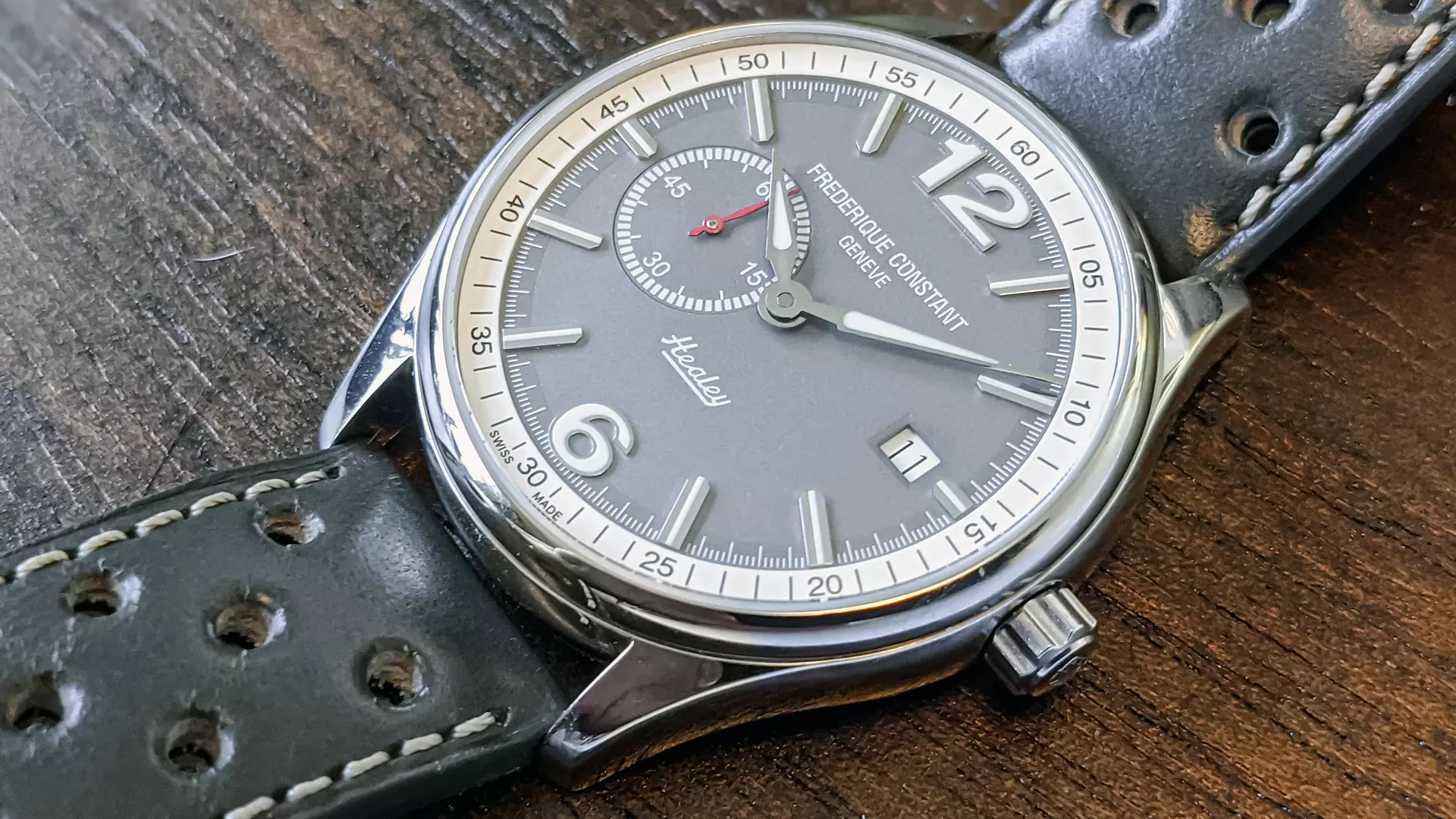 Se anmeldelse: Limited-Edition Frederique Constant Vintage Rally Healey Automatic Small Seconds